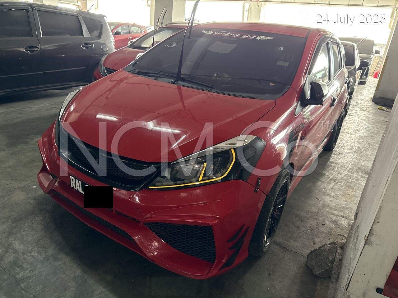 Lelong NISSAN GRAND LIVINA 1.8, Reserve Price RM 18,000 on 2025-07-29