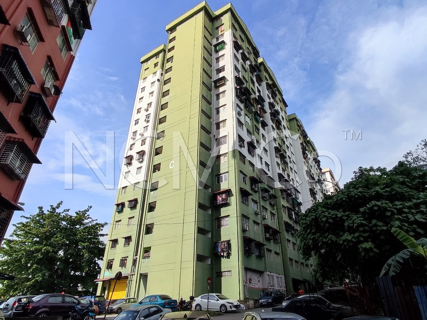 Apartment, Low Cost for Auction
