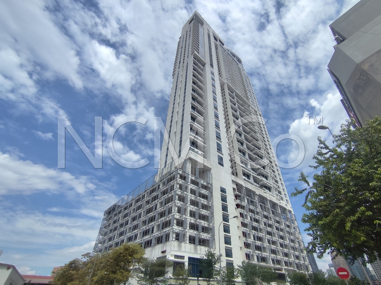 Duplex SOHO for Auction