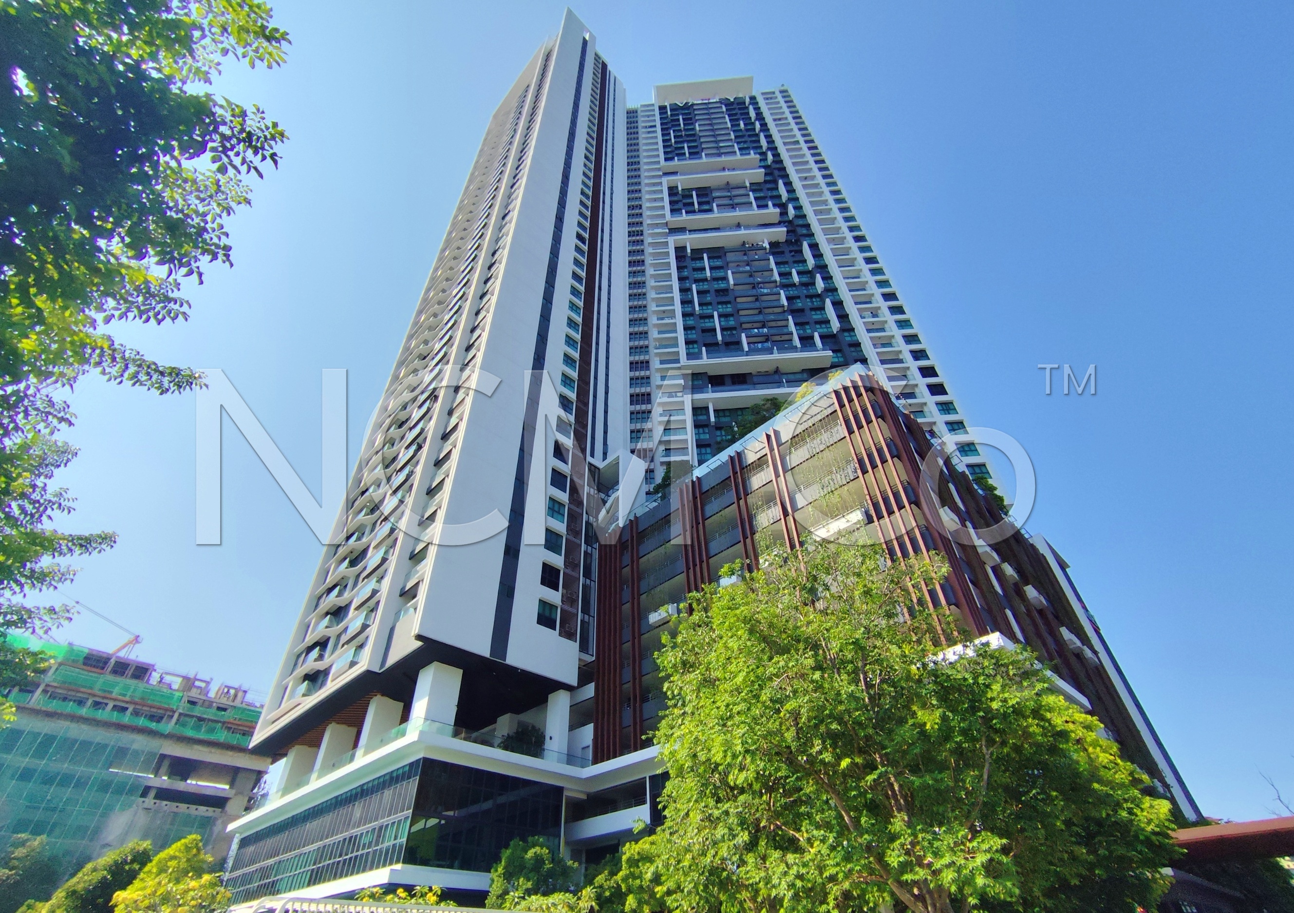 Dual Key Apartment for Auction