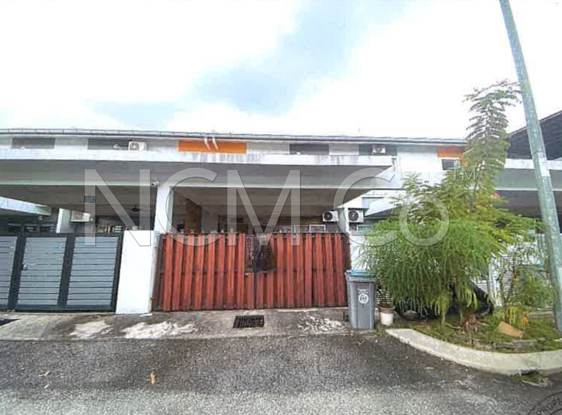 2 Storey Terrace House, Intermediate for Auction