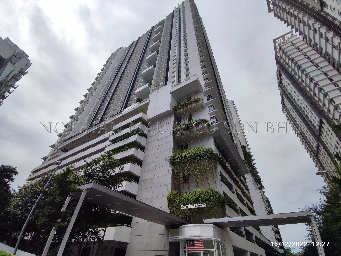 Menara Solstice 2 Service Apartment, Corner Lot for Auction