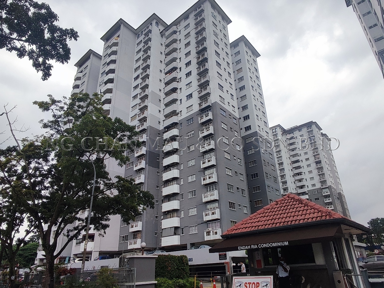 Endah Ria Condominium for Auction