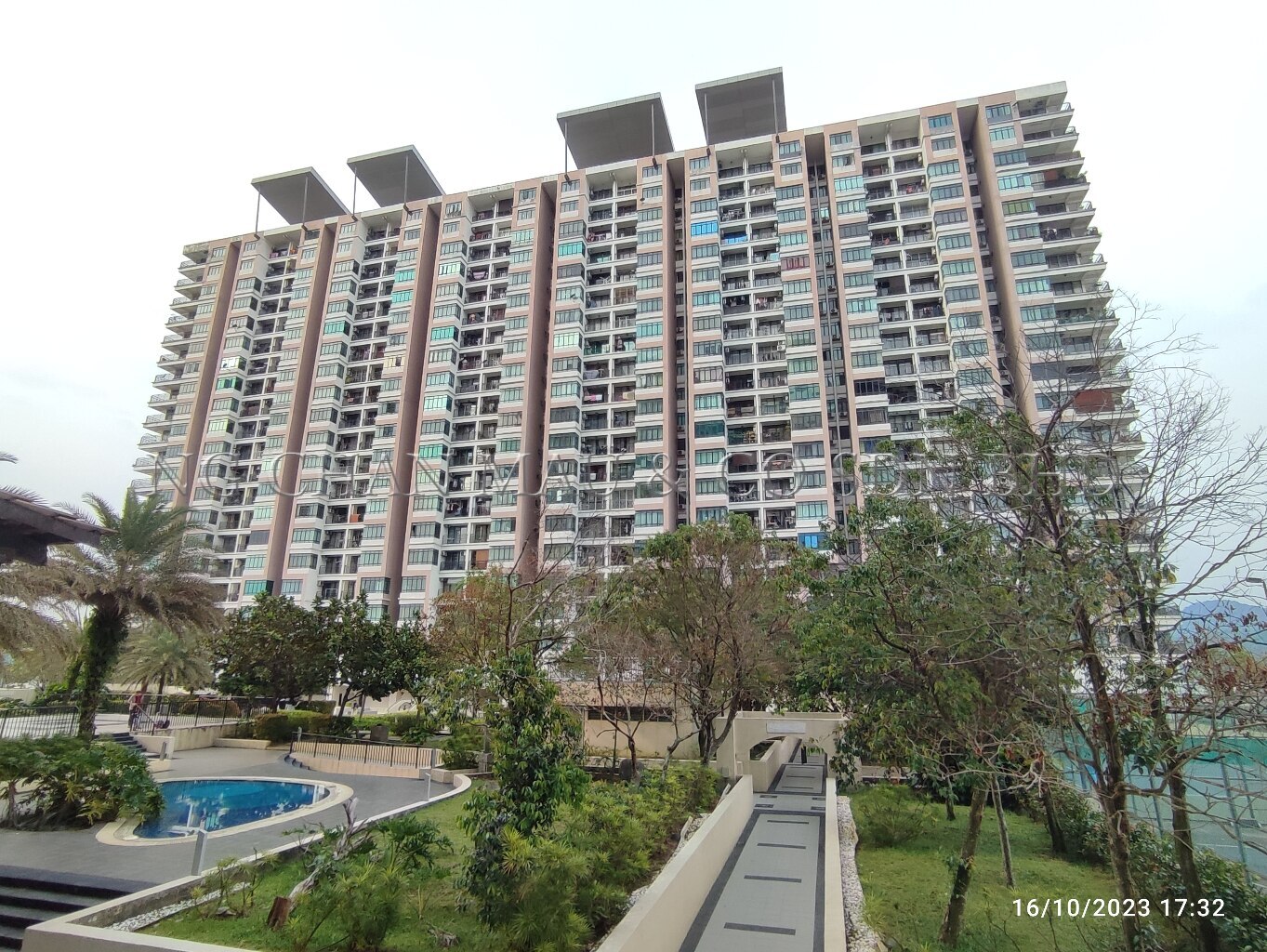 One Damansara Service Apartment for Auction