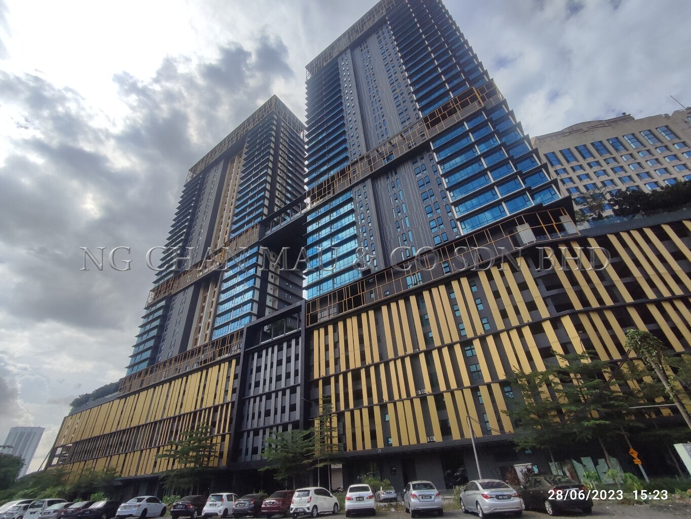 Residensi Opus Serviced Apartment for Auction