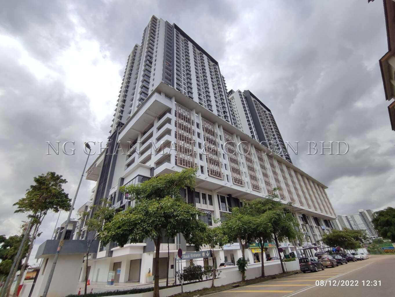 1 Tebrau Service Apartment for Auction