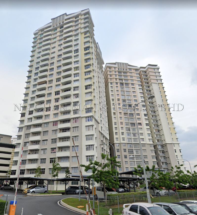 Apartment for Auction