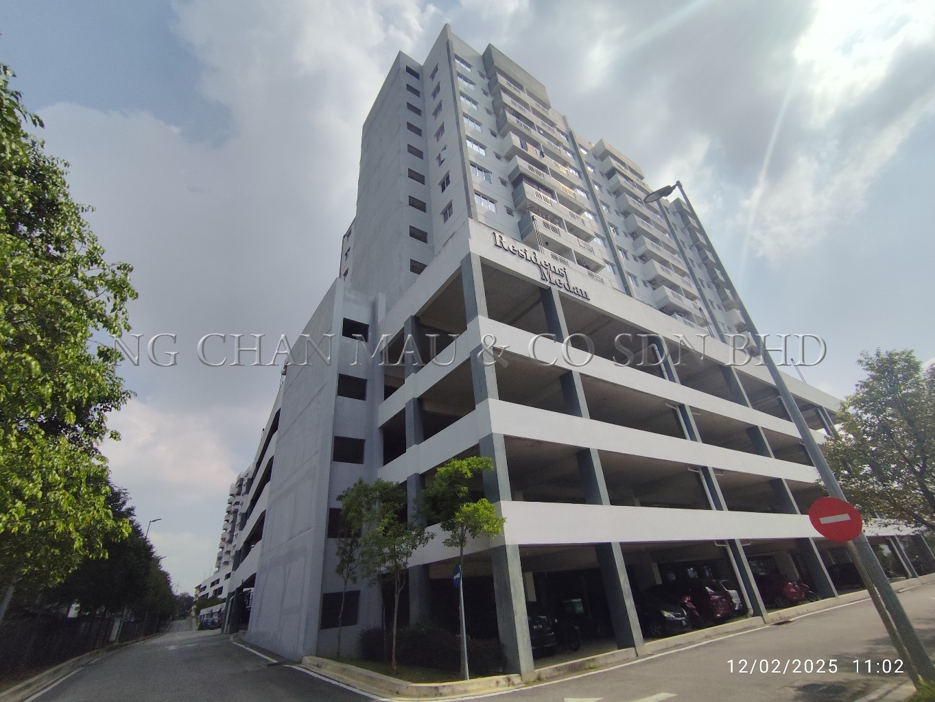 Apartment for Auction